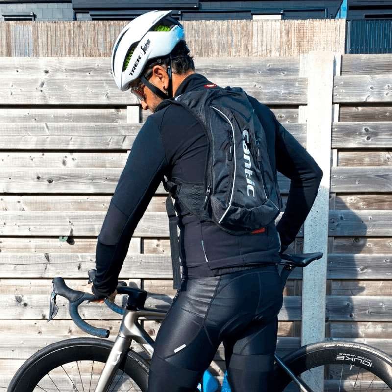 The 10 Best Cycling Backpacks 2024: A Buyer’s Guide | by SanticCycling | Medium
