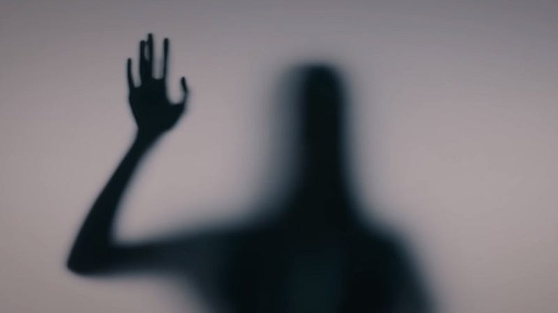 Halu. Suhu di sekitar kami memanas. Kami… | by binu | Medium