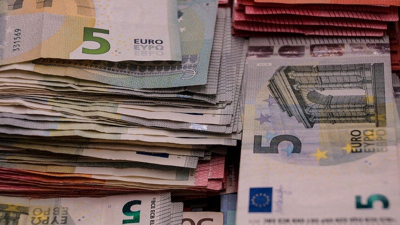 Optimizing Banknote Sorting Machine Settings | by Michiel Nijhuis | DNB ...
