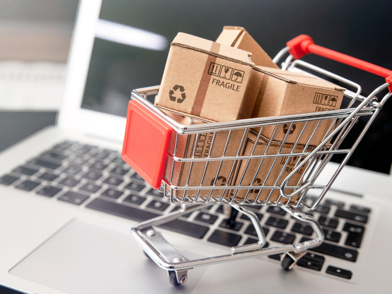 5 Generative AI Use Cases for E-Commerce | by Adithya Bodi | TrackIt | Medium