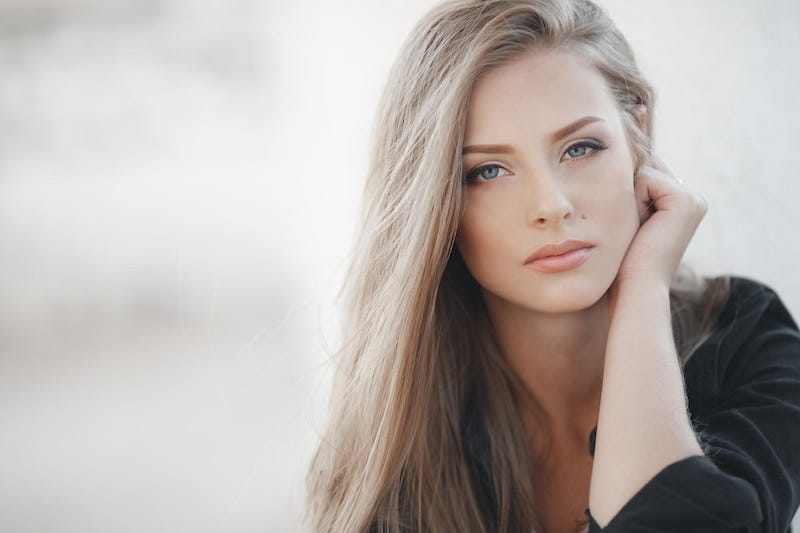 What Is Different About VIP Escorts | by Chloe Edison | Medium