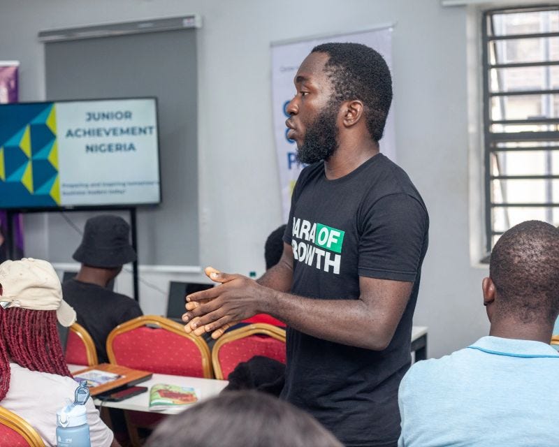 Growth Leaders Dilemma: How to marry Data with Intuition. | by Olumide Adaramoye | Medium