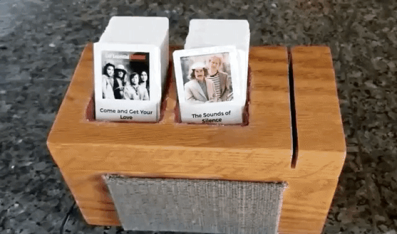 Homemade Raspberry Pi Jukebox Uses Physical Cards for Music Selection ...