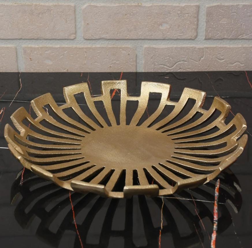 Decorative Trays: Stylish and Practical Uses for Trays in Different ...