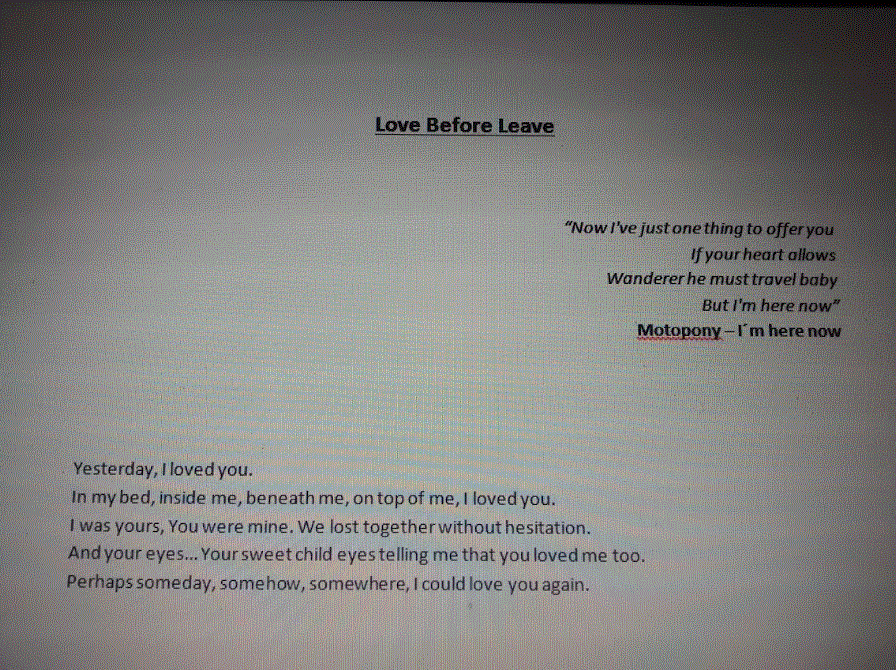 LuFA // Love Before Leave - La Chica Del Pelo Color MAR - Medium