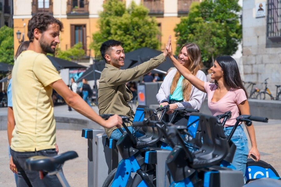 Rolling Towards Sustainability: Unveiling the Corporate Bike Revolution ...