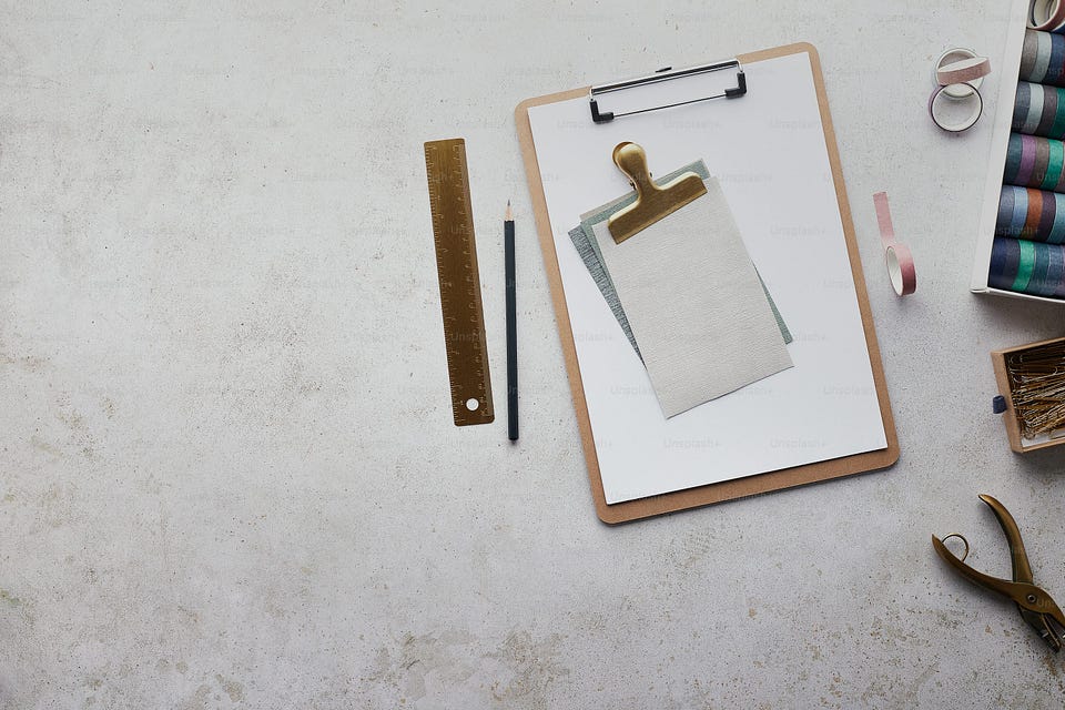 About unfinished gestalts in simple words | by Sonya Fisk | Medium