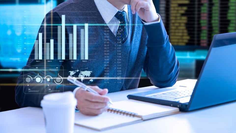 Top 7 Feature Selection Techniques In Machine Learning & How In Python | by Neri Van Otten | Medium