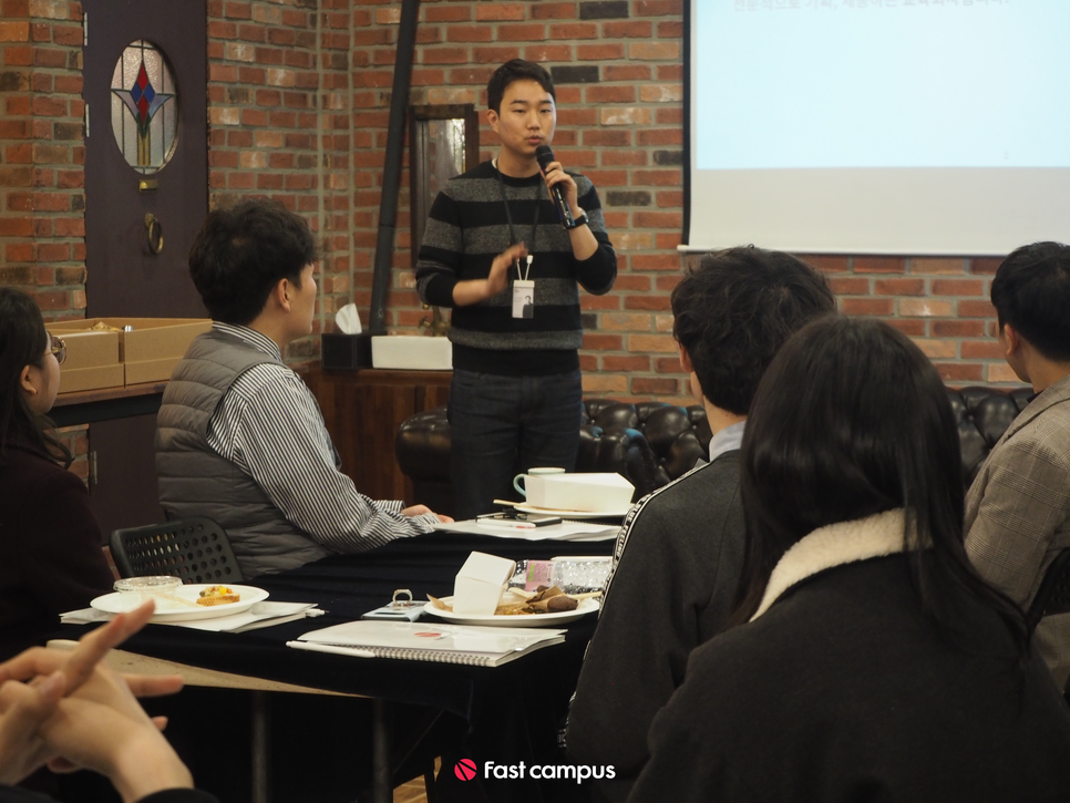 프로그래밍 온라인 대학생 서포터즈 1기 발대식 현장. 패스트캠퍼스 프로그래밍 | by Fastcampus Online | fastcampus.online | Medium