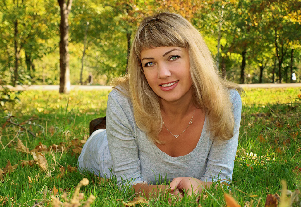 A 43-Year-Old Woman Shares Why She Never Goes on a Second Date — Even ...