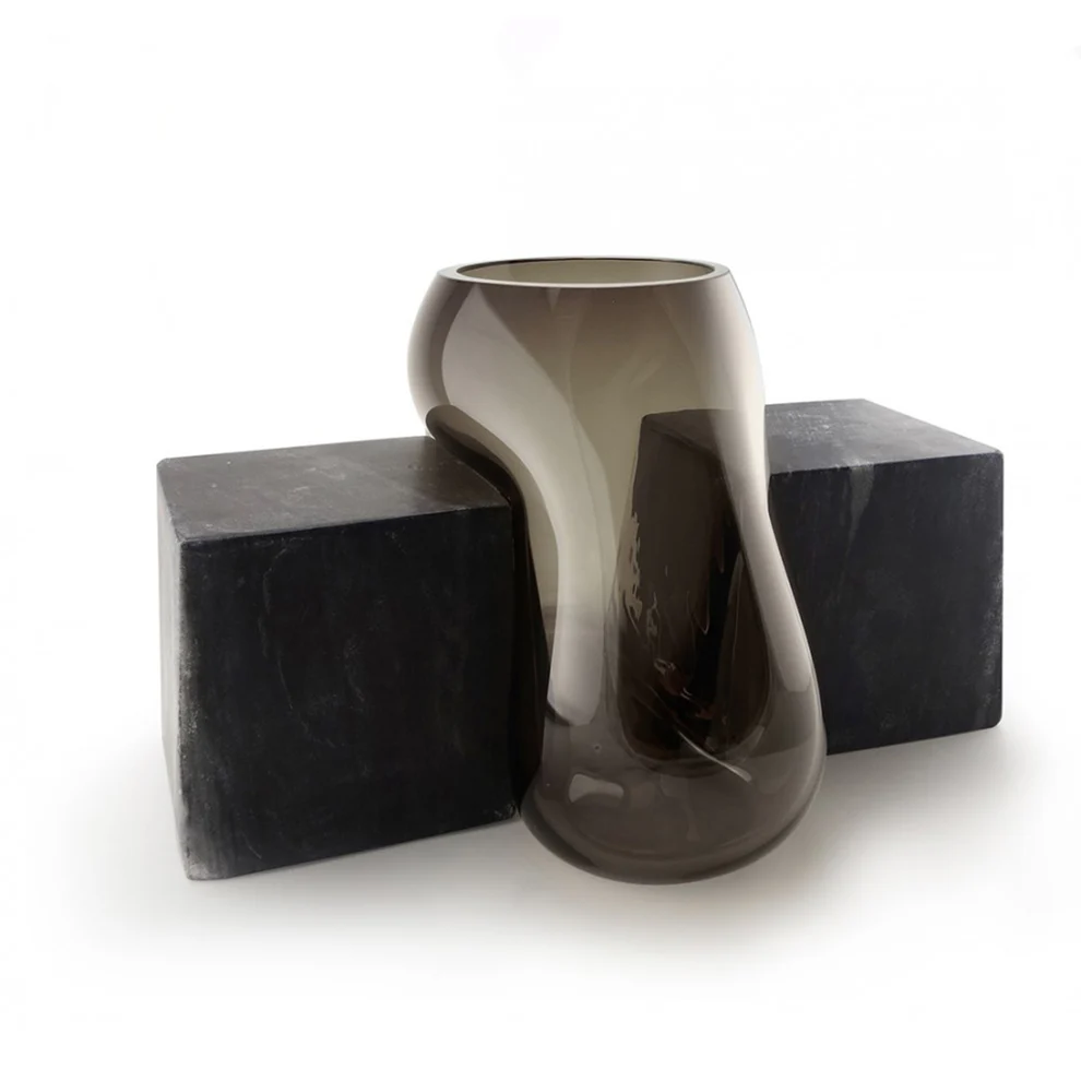 Glass with a Pulse: essentia home x The Vanessa Mitrani Collection | by essentia | Medium