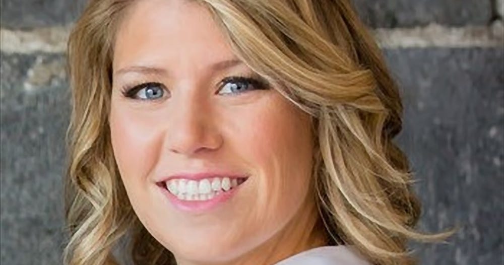 Katelyn Crowley of AMP Agency & Advantage Solutions: 5 Ways To Attract ...