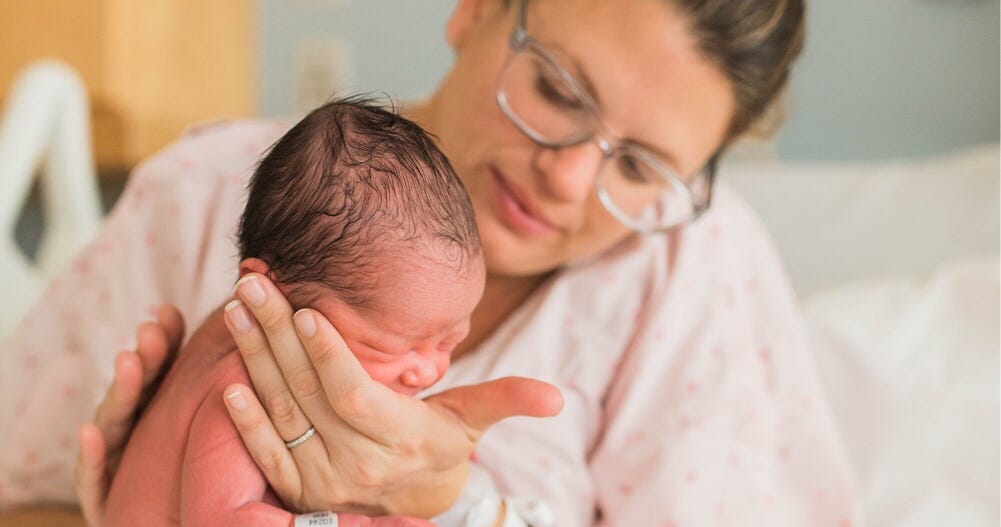 8 Signs of Progress that American Moms Will Finally Get the Support ...
