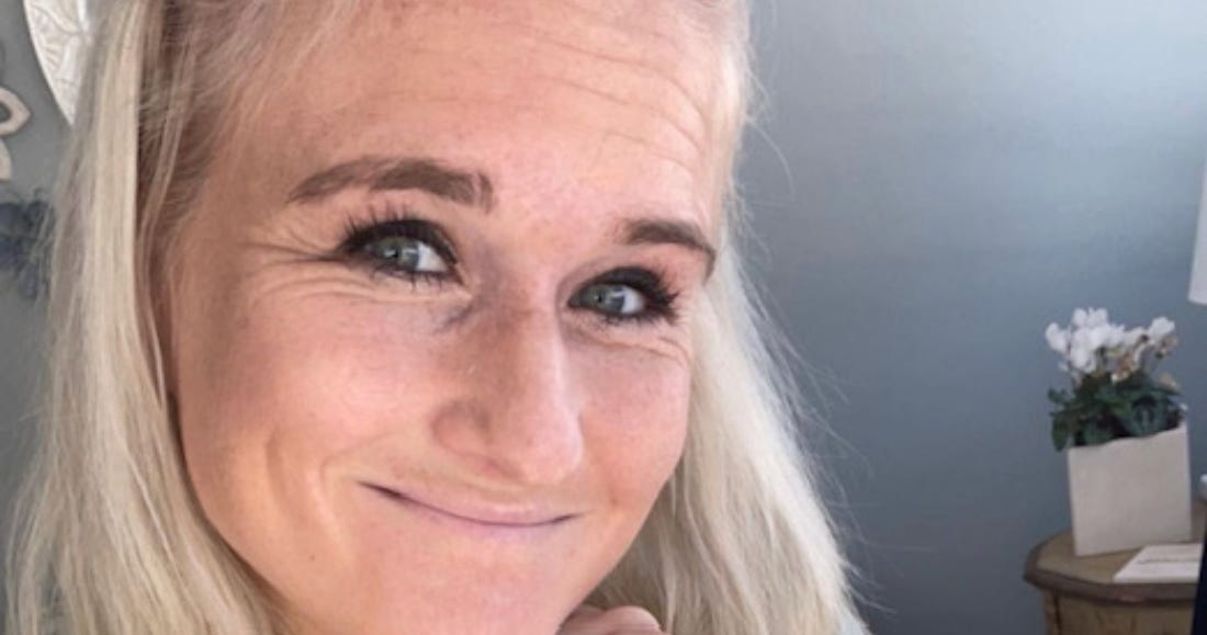 Kate Simonet Of Choosing Happiness: How I Navigate Life With Bipolar ...