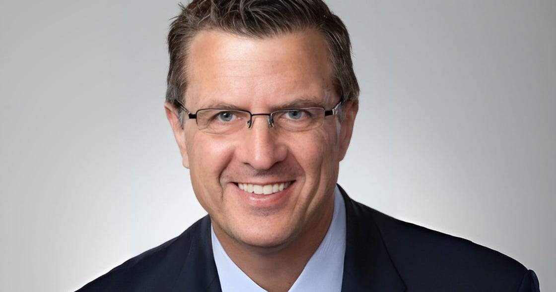 Robert Michlewicz of Visual Lease On 5 Things You Need To Succeed In ...