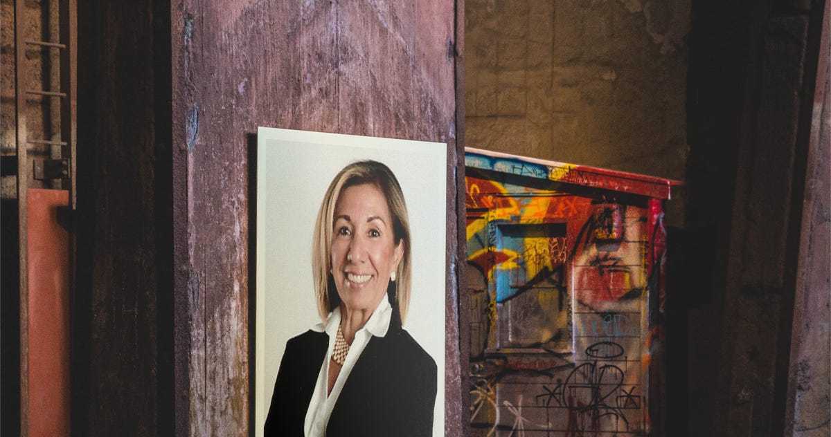 Dr Maria Armstrong of the Association of Latino Administrators and ...