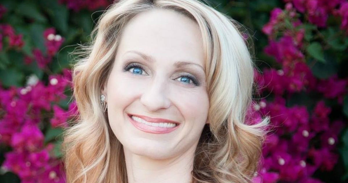 Female Disruptors: Rachel Fiori of Masters of Self University On The ...