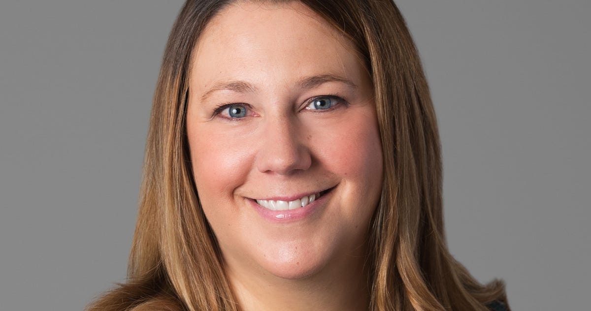 Top Lawyers: Emily Weber Of Foley & Lardner LLP On The 5 Things You ...