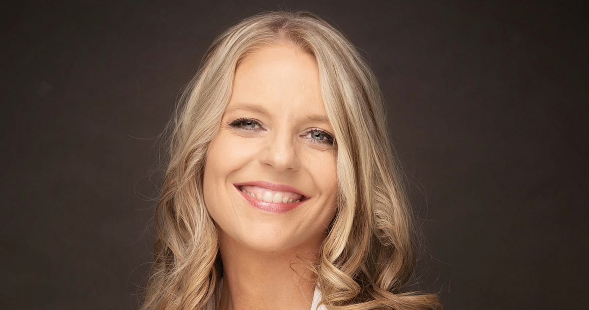 Author Mindy Duff On How Each Of Us Can Leverage The Power Of Gratitude ...
