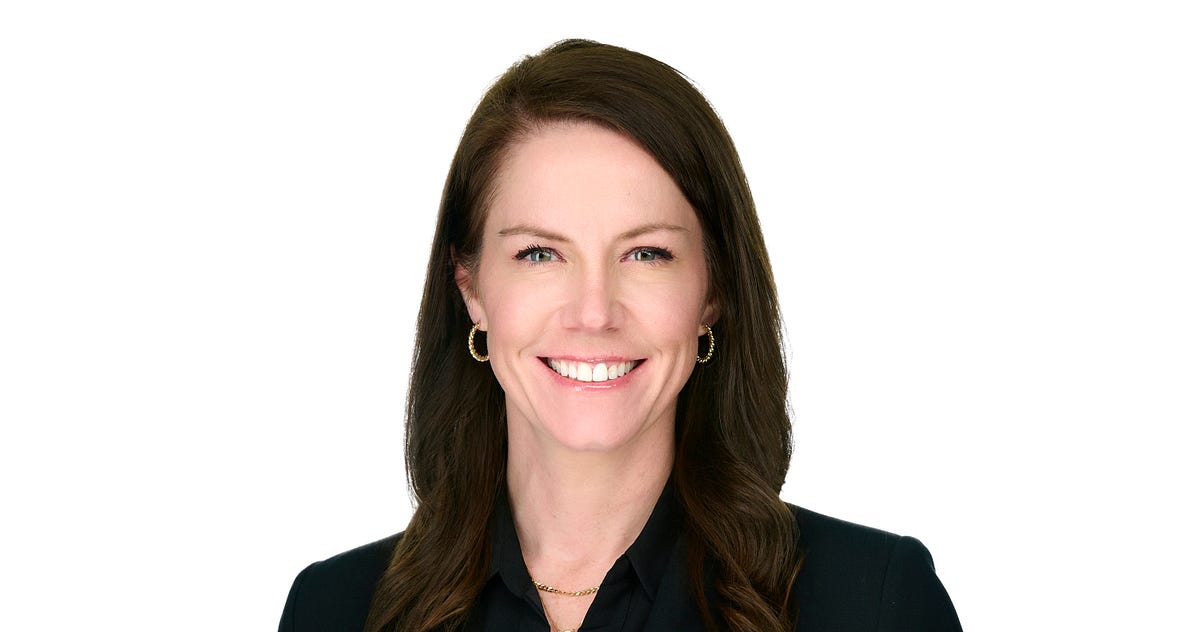 Christie Lindstrom of iGrafx On Five Things You Need To Be A Highly Effective Leader During ...