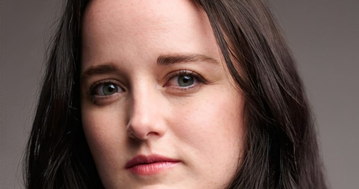 Live Arts: Elizabeth Bays of Chain Theatre On The 5 Things You Need To ...