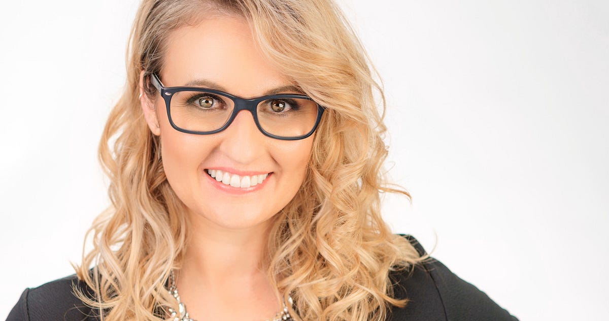 How Kelley Higney of Bug Bite Thing Tackles The Extreme Work Life ...
