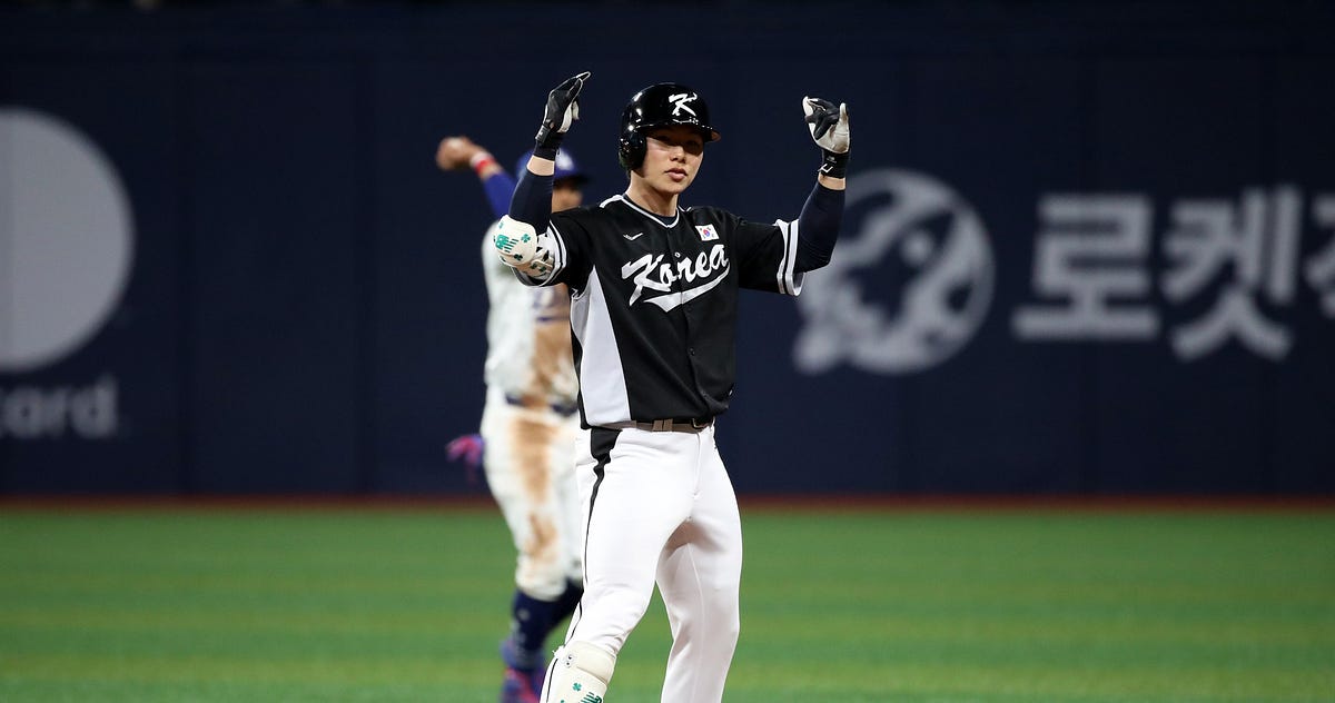 KBO Utilityman Hyeseong Kim signs three-year deal with the Dodgers | by Megan Garcia | Dodger ...