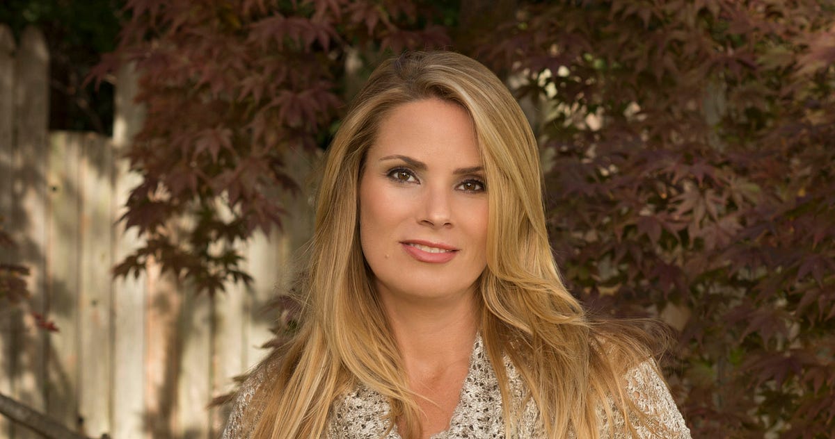 Author Diane Lang On How to Recover From Being a People Pleaser | by ...