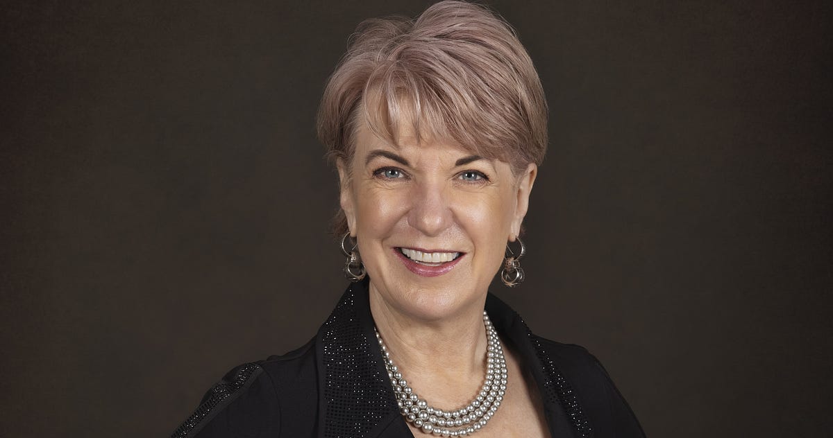 Author Angela Legh On 5 Things You Need To Know To Be A Highly Effective Educator or Teacher ...