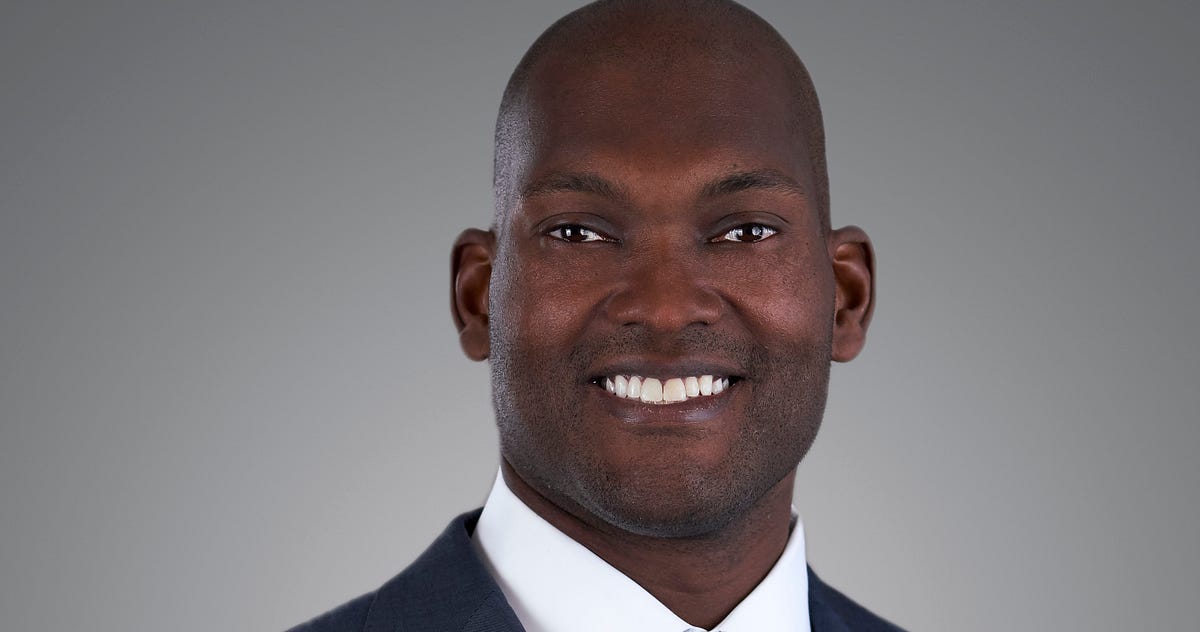 How NFL Pro Winston Justice Thrives As An Athlete Turned Entrepreneur ...