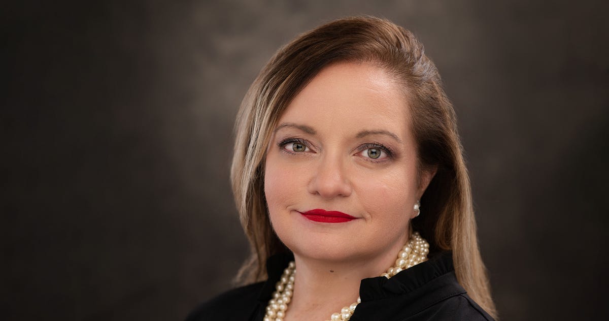 Healing A Broken Mental Health System: Lisa M Gomez Of the Employee ...