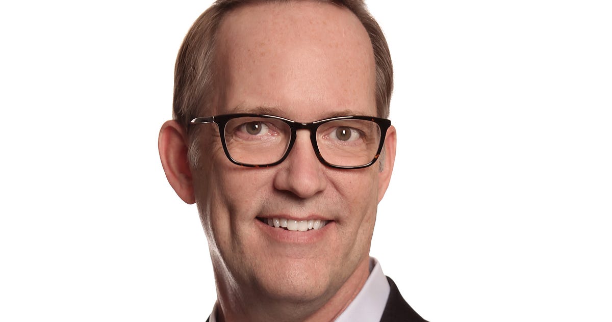 “Why a leader should sponsor random acts of pizza” With Chuck Sullivan ...