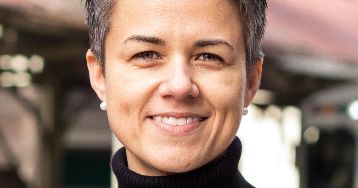 How Debra Pickett of Page 2 Communications Tackles the Extreme Work ...