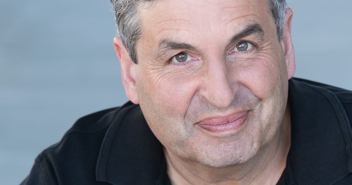 “5 things I wish someone told me when I first became an author”, with ...