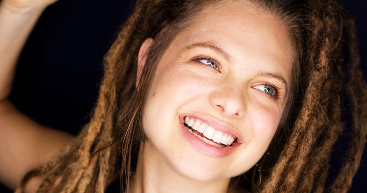Rising Music Star Sivan Arbel On The Five Things You Need To Shine In ...