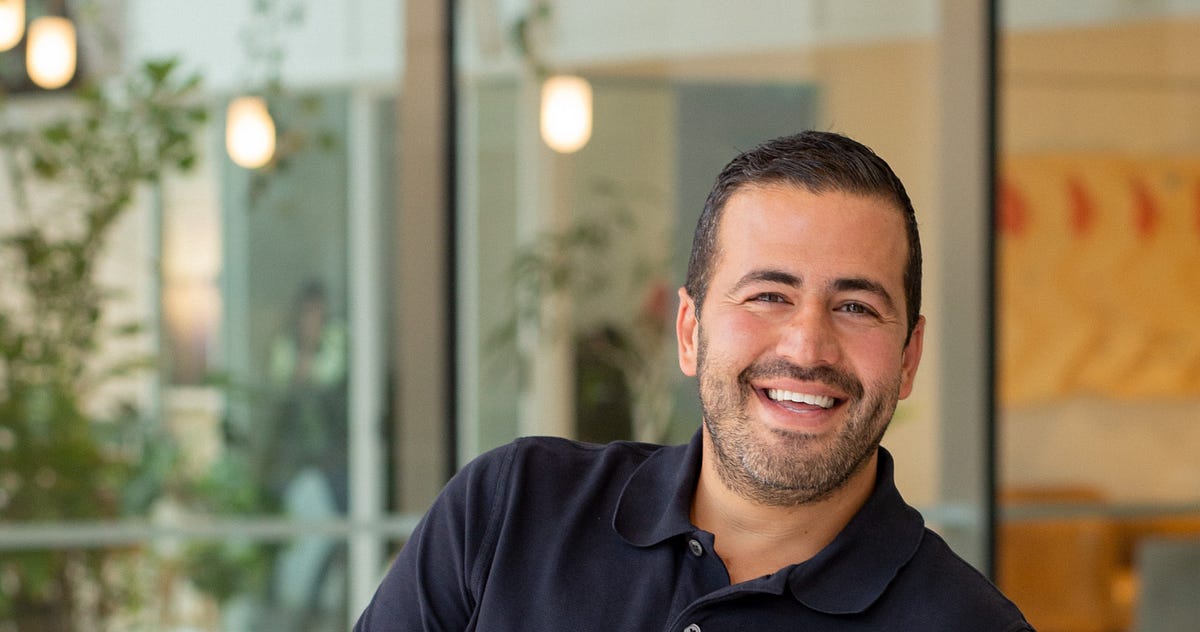 Chris Hakim of Wingbuddy: Five Things I Wish Someone Told Me Before I Became A CEO | by Doug ...