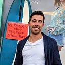 Talking to systemd through dbus with Python | by Thomas Stringer | Medium