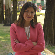 Susi Luna – Medium