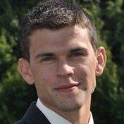 Tom Paradis – Medium
