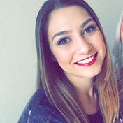 Sarah Tarus – Medium