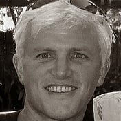 Tim Carl – Medium