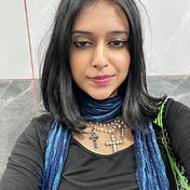 Myrah Vaz – Medium