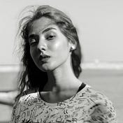 Sarina Heshmati – Medium