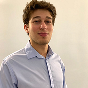 Hugo Hazon – Medium