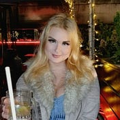 Hannah Winter – Medium