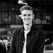 Thomas Daugaard – Medium