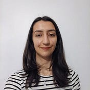 Esra Noyan – Medium