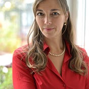 Karin Volo – Medium