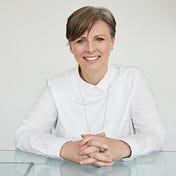 tracey follows – Medium
