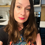 Amy Markham – Medium